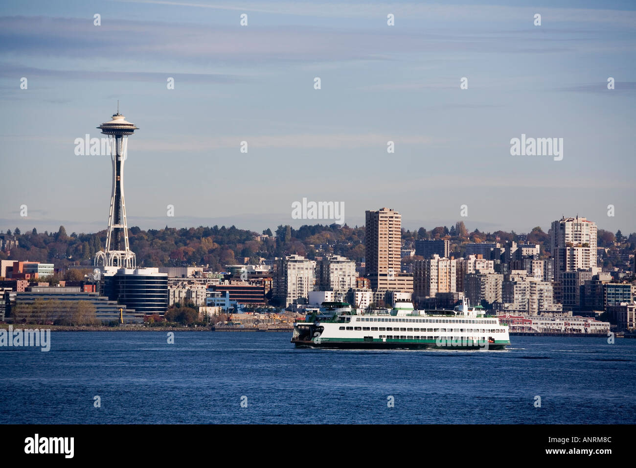 Pier 70 seattle hi-res stock photography and images - Alamy