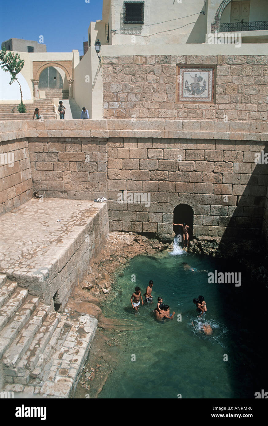 Romaines hi-res stock photography and images - Alamy