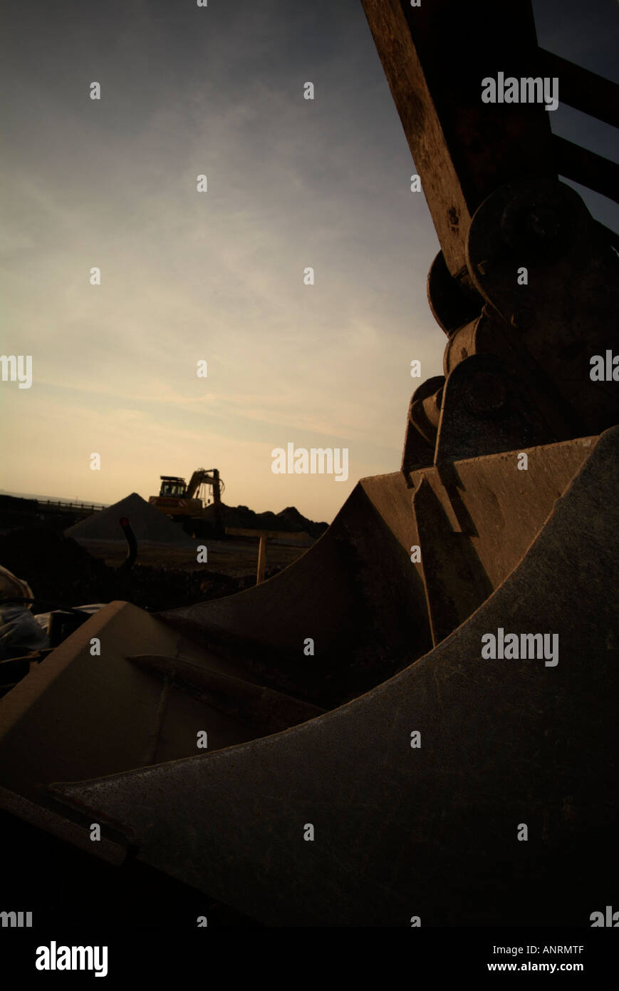 road, building, construction, dig, digger, JCB, bucket, scoop, soil ...