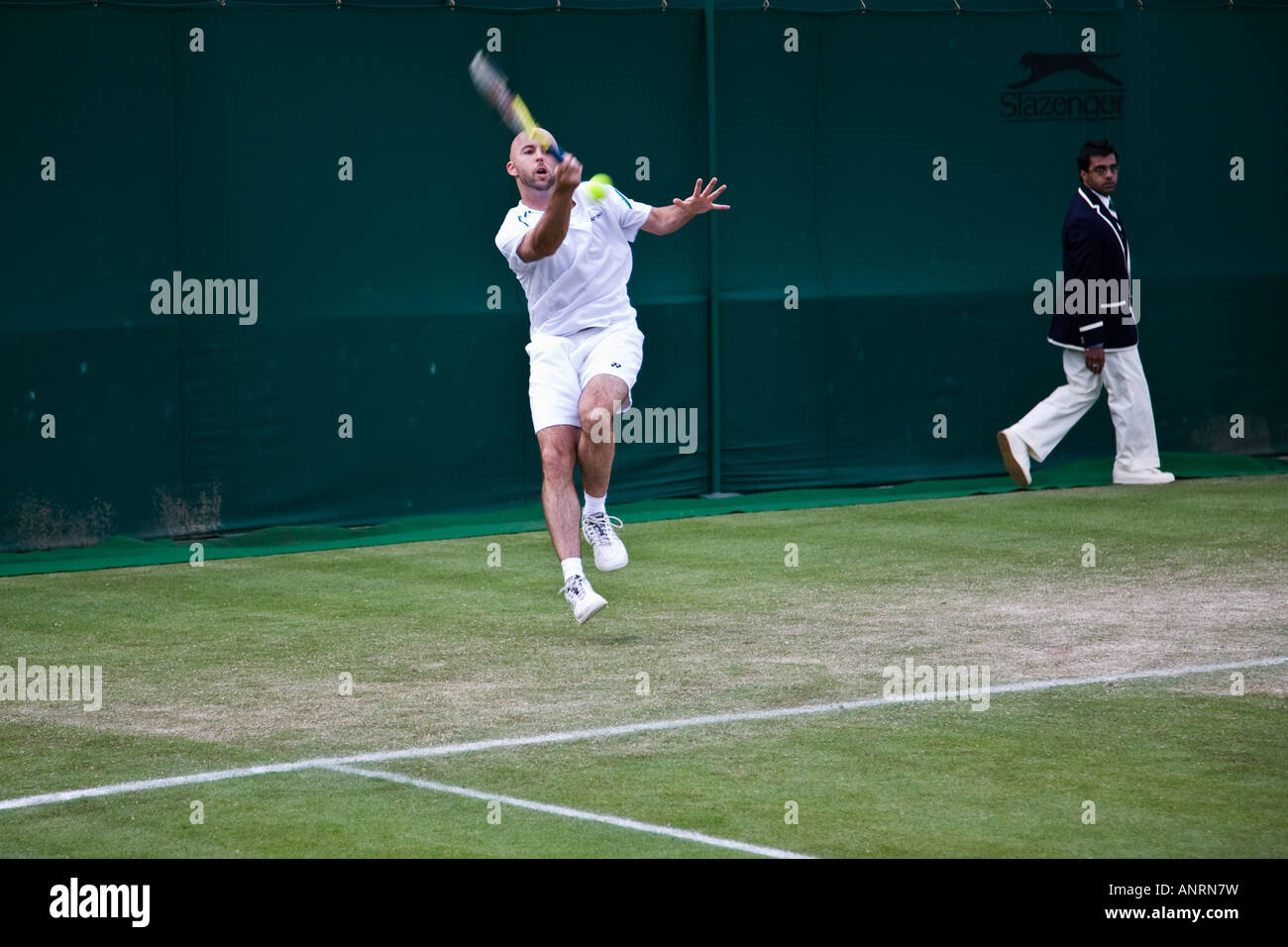 Tennis forehand hi-res stock photography and images - Alamy
