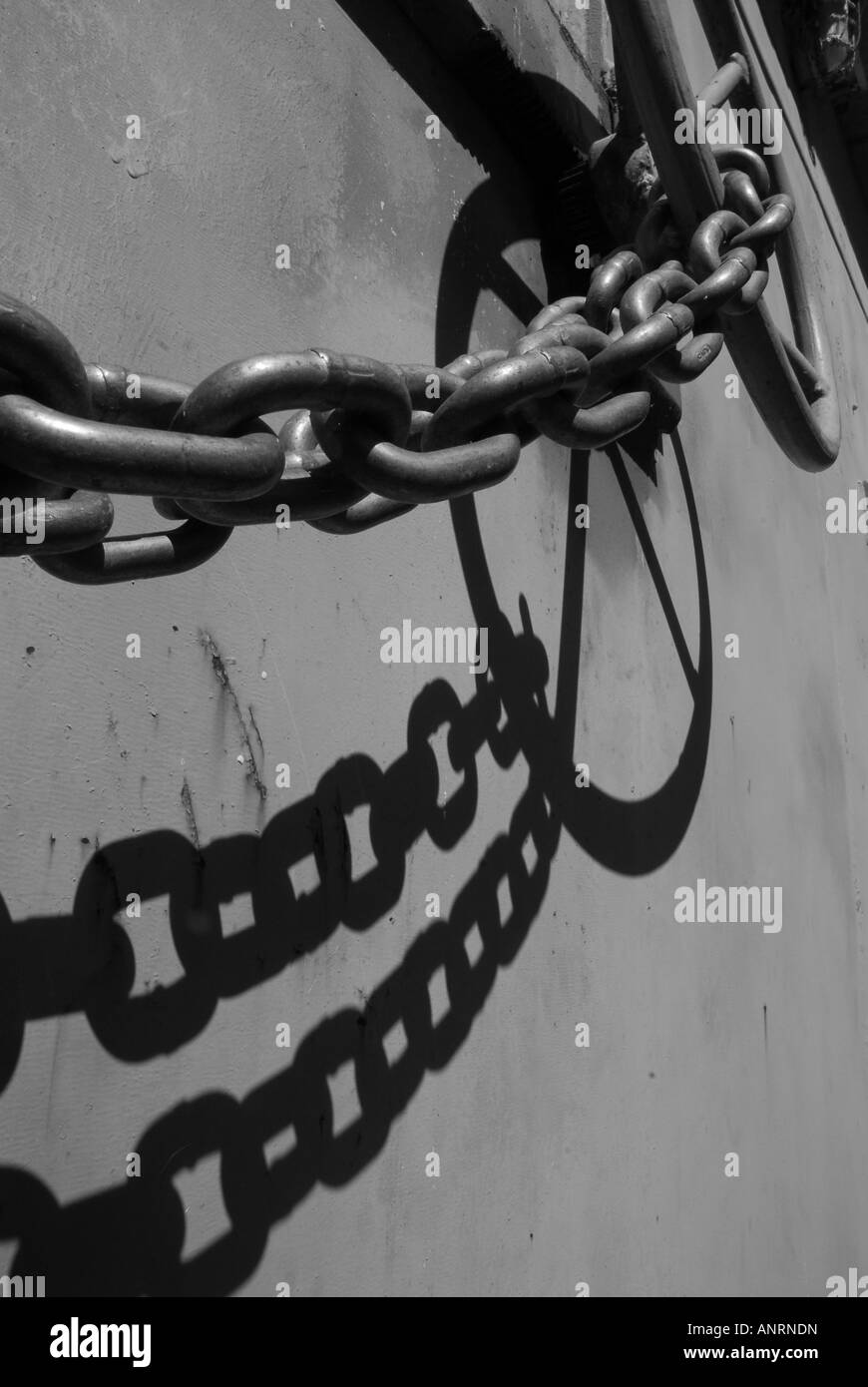 White iron gate hi-res stock photography and images - Alamy