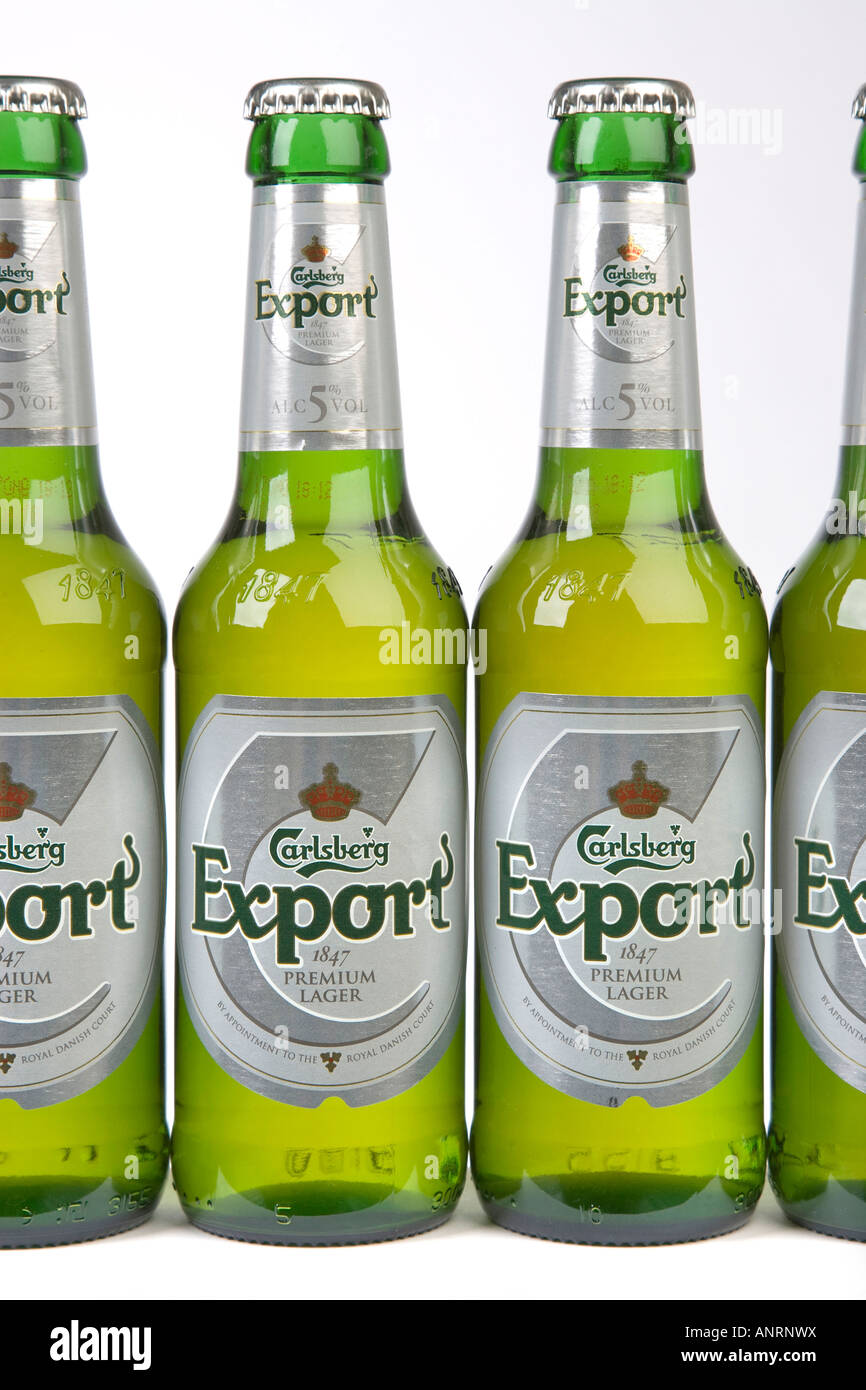 Carlsberg beer glass hi-res stock photography and images - Alamy