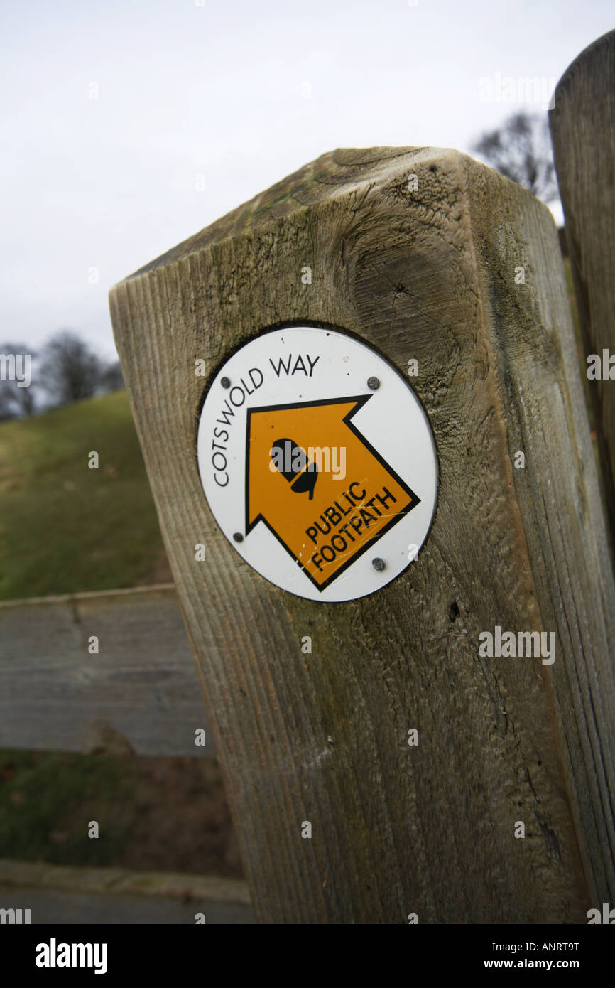 Cotswolds Way Direction Sign Stock Photo - Alamy