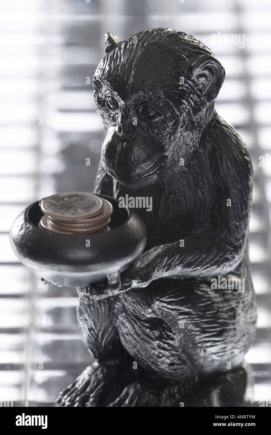 Monkey money hi-res stock photography and images - Alamy