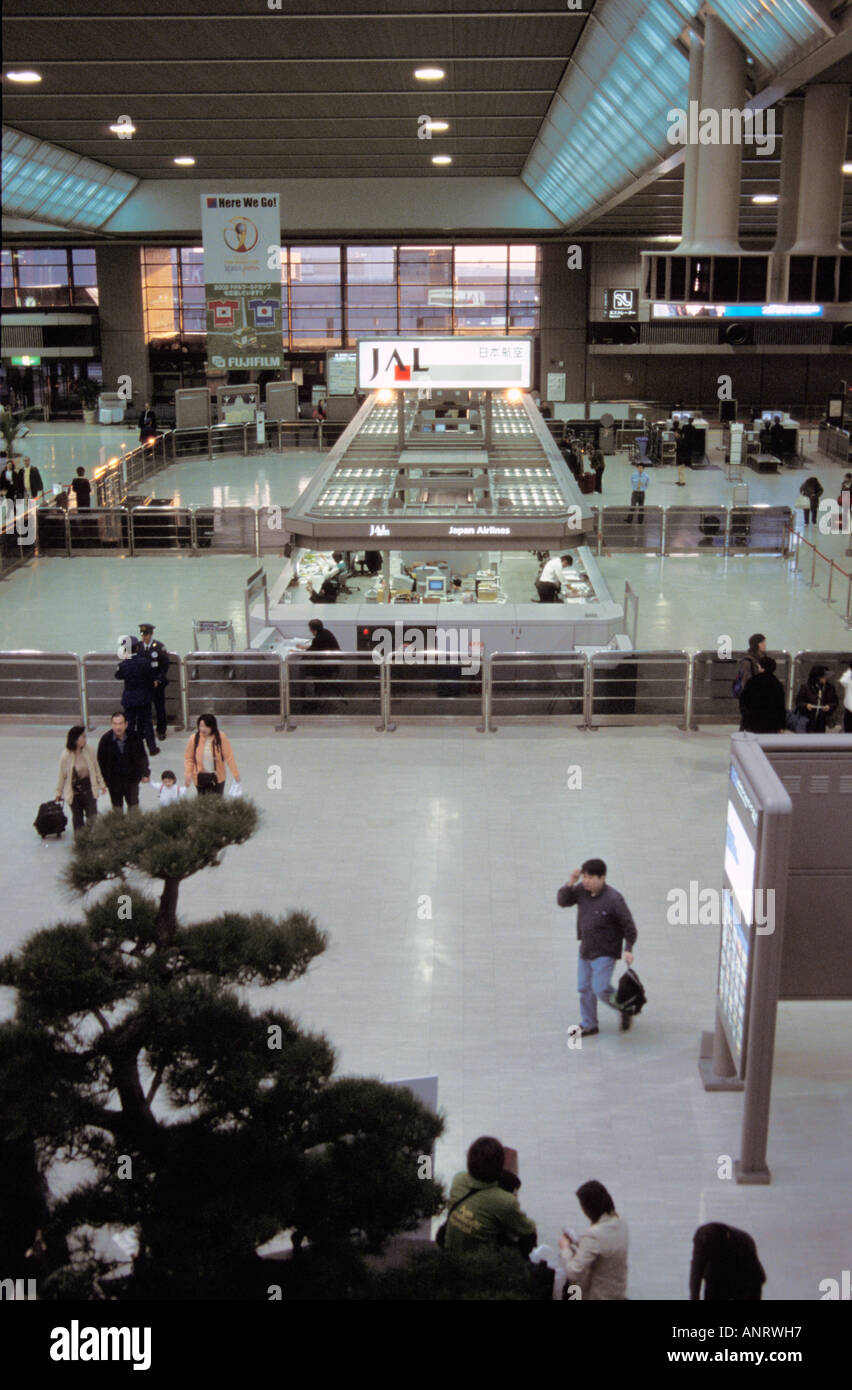 Narita Airport Japan Tokyo Check in desks Stock Photo - Alamy