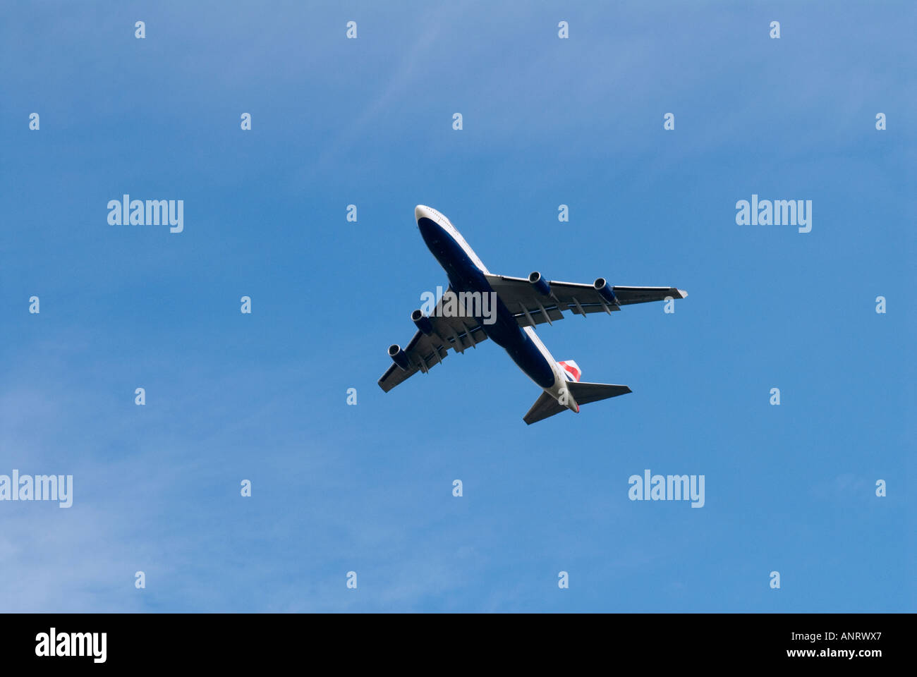 Aircraft Taking Off London High Resolution Stock Photography and Images ...