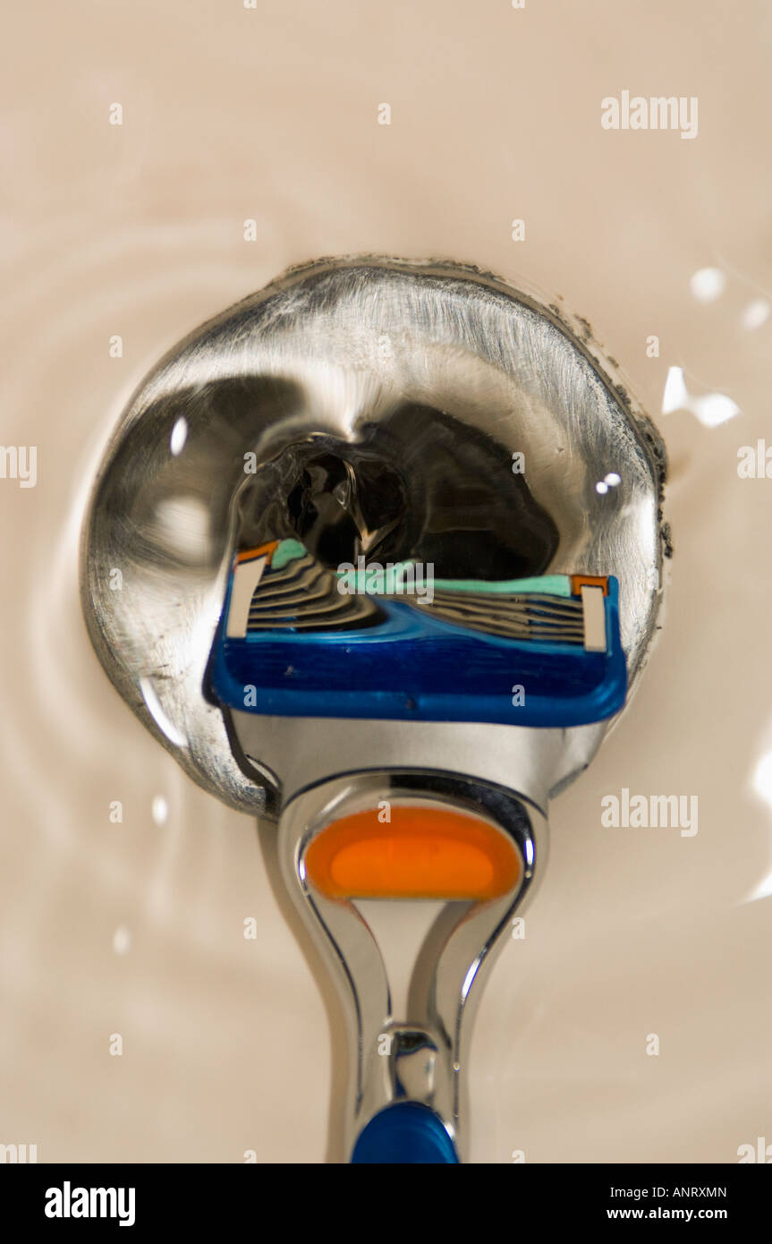 Shaving basin shaving basin shaving basin hi-res stock photography and ...