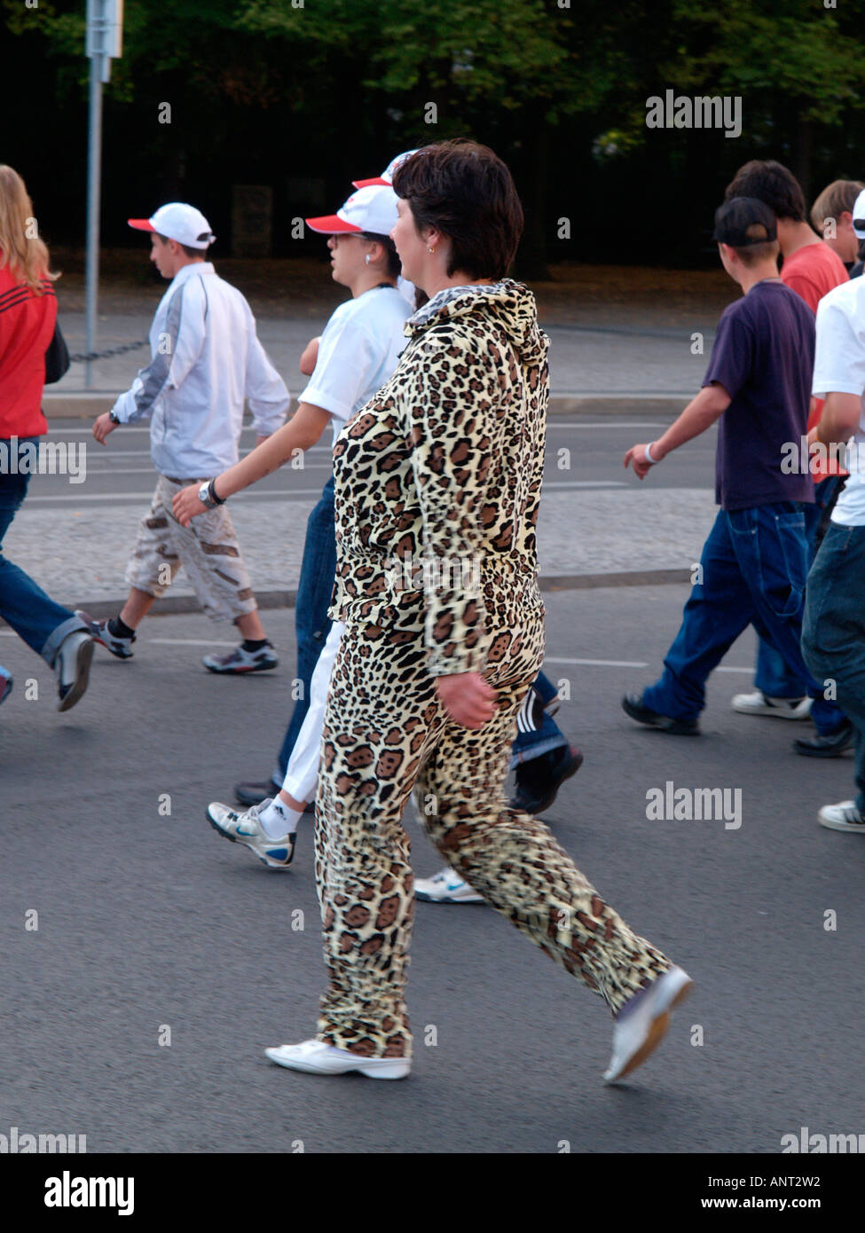 woman wearing fake leopard skin outfit Stock Photo - Alamy