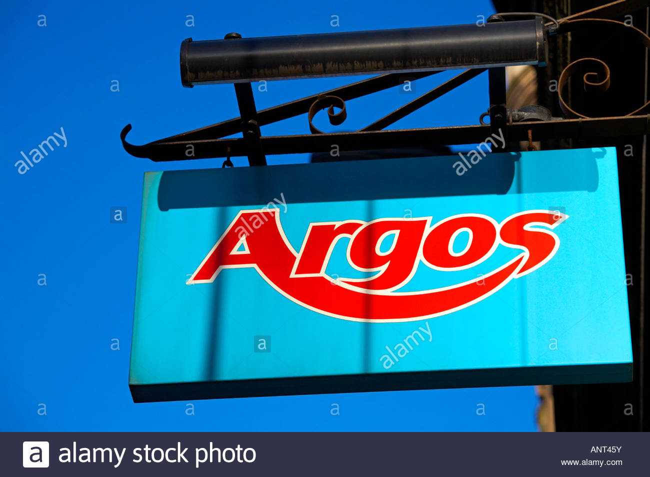 Argos shop sign Stock Photo - Alamy