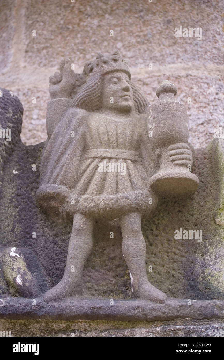 Priest king statue hi-res stock photography and images - Alamy