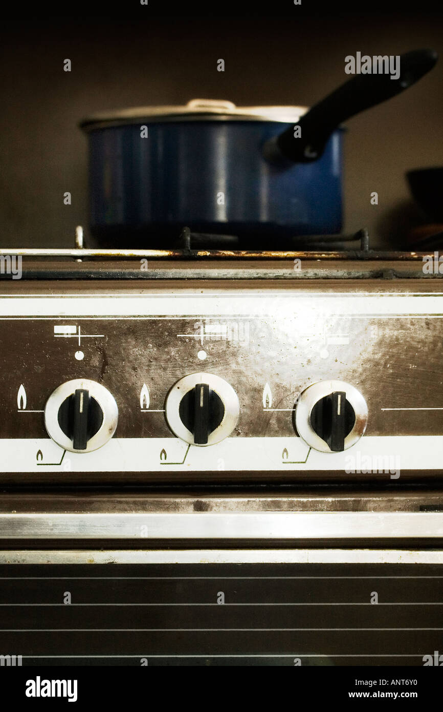 Cuisiniere gaz hi-res stock photography and images - Alamy