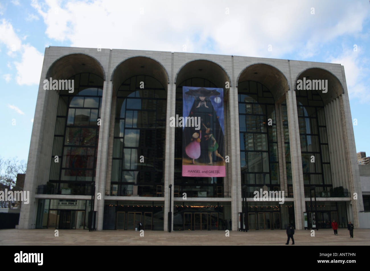 Metropolitan Opera House Lincoln Center Manhattan New York City ...