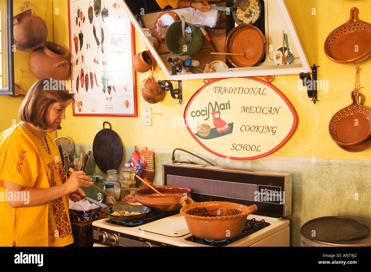 Chef Maria Solorzano and her Coci Mari Traditional Mexican Cooking ...