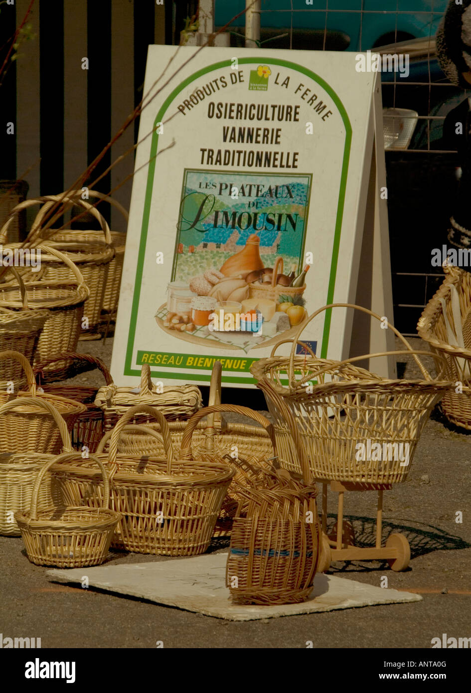 arts crafts MBF1726 traditional basketwork osiericulture in the ...