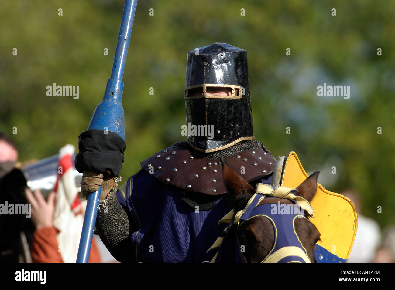 A knight prepares for the joust at Nottinghams famous castle, Knights ...