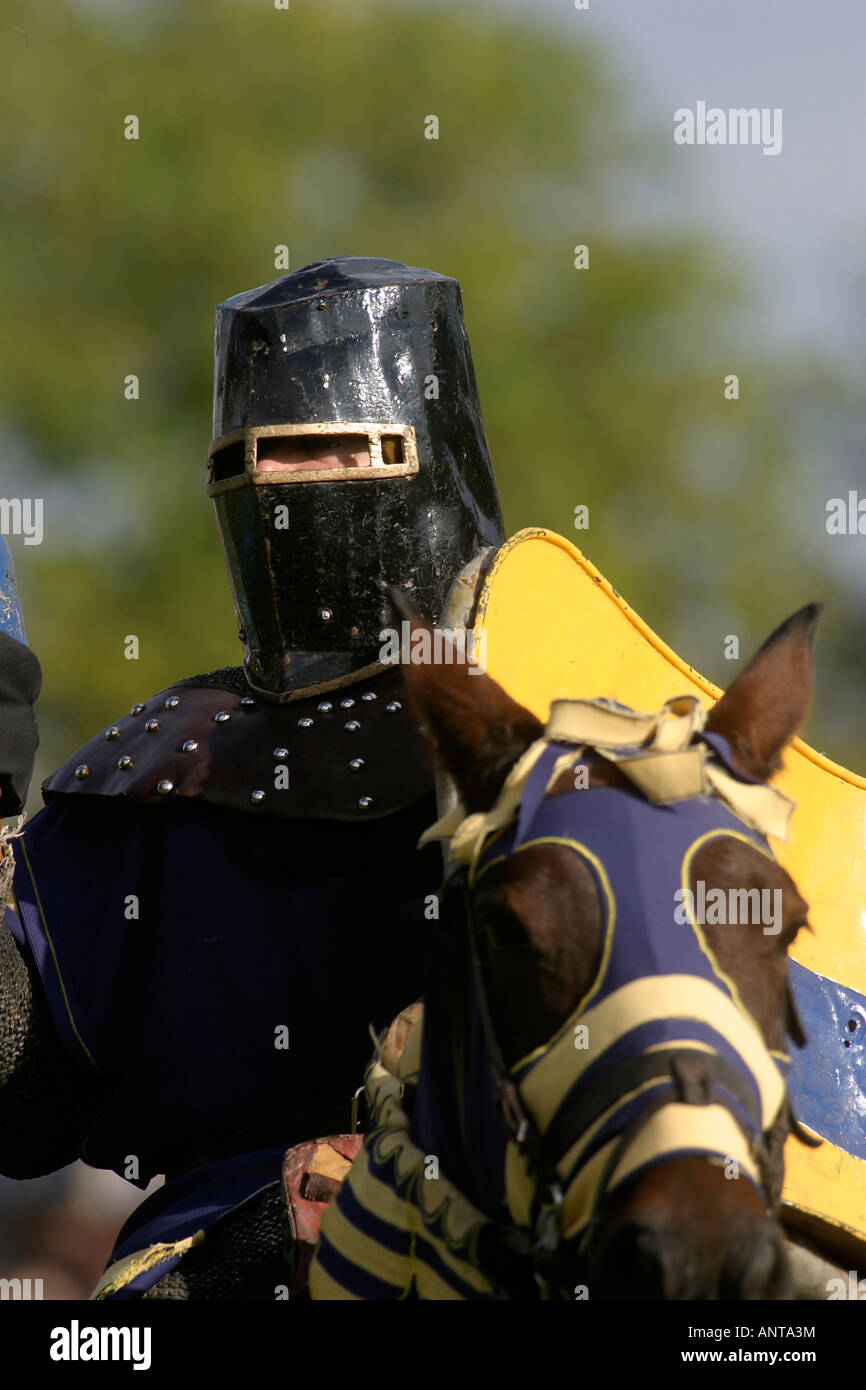 A knight prepares for the joust at Nottinghams famous castle, Knights ...