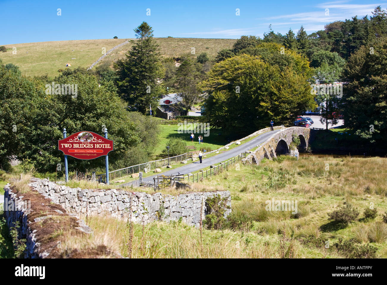 Two bridges hotel hi-res stock photography and images - Alamy