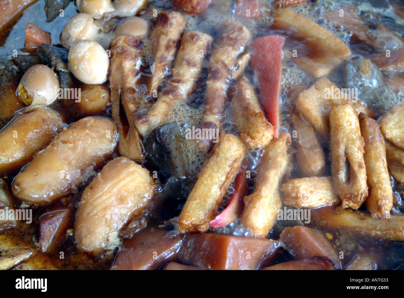 Kyoto toji market hi-res stock photography and images - Alamy