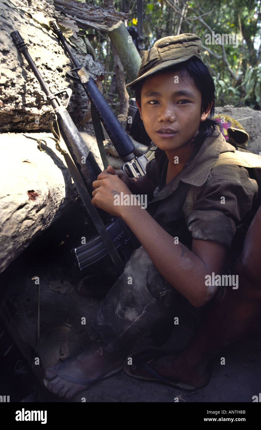 KNLA boy soldier in frontline trenches Kawtholei Burma Stock Photo - Alamy