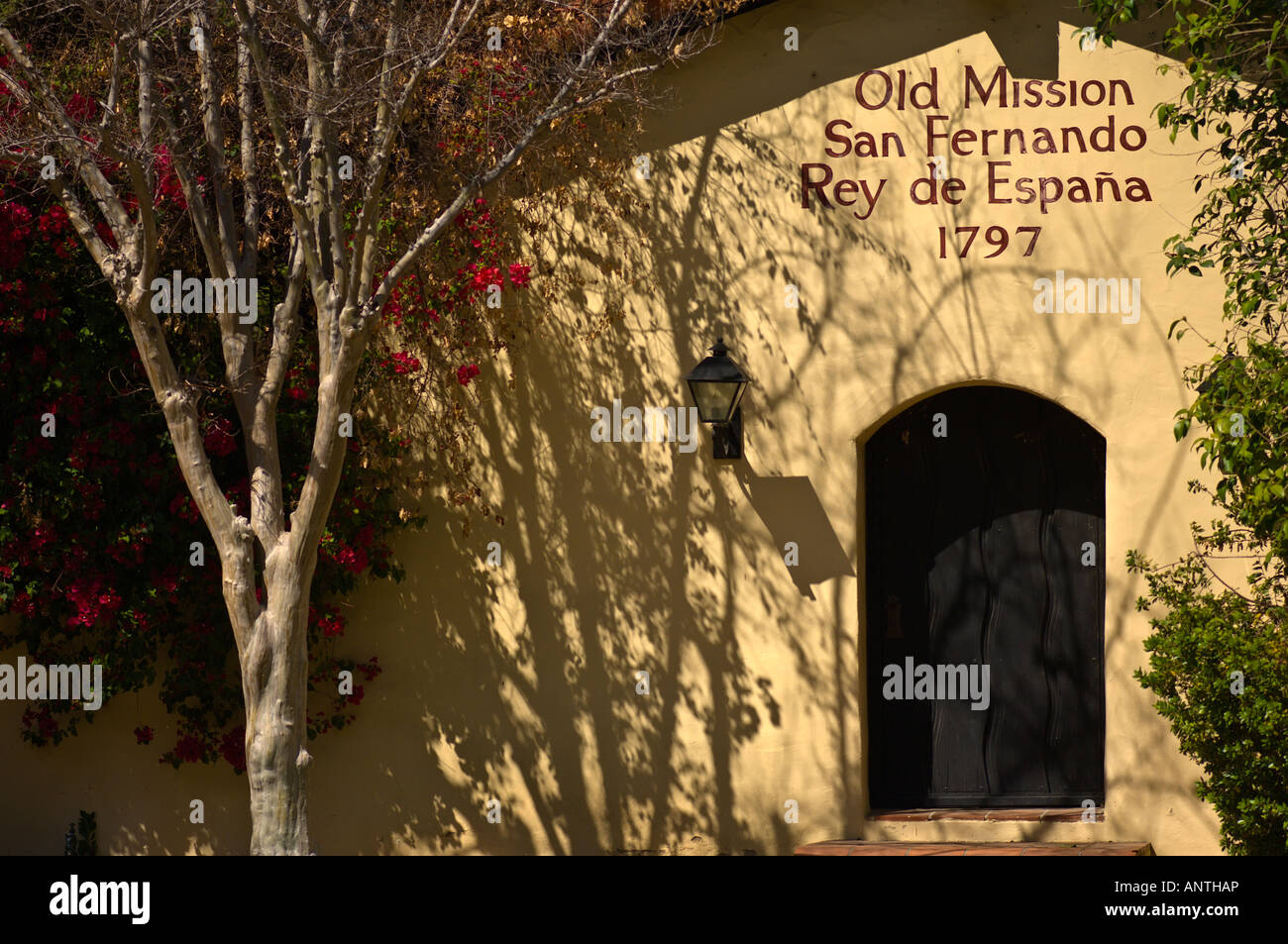 Example of spanish colonial architecture hi-res stock photography and ...