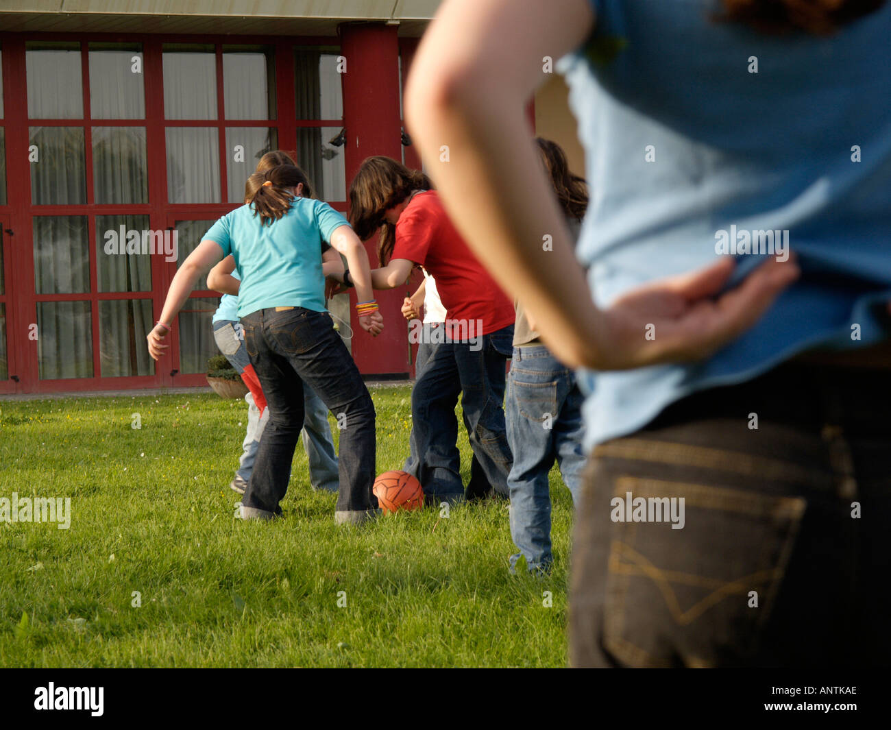 Girl left out hi-res stock photography and images - Alamy