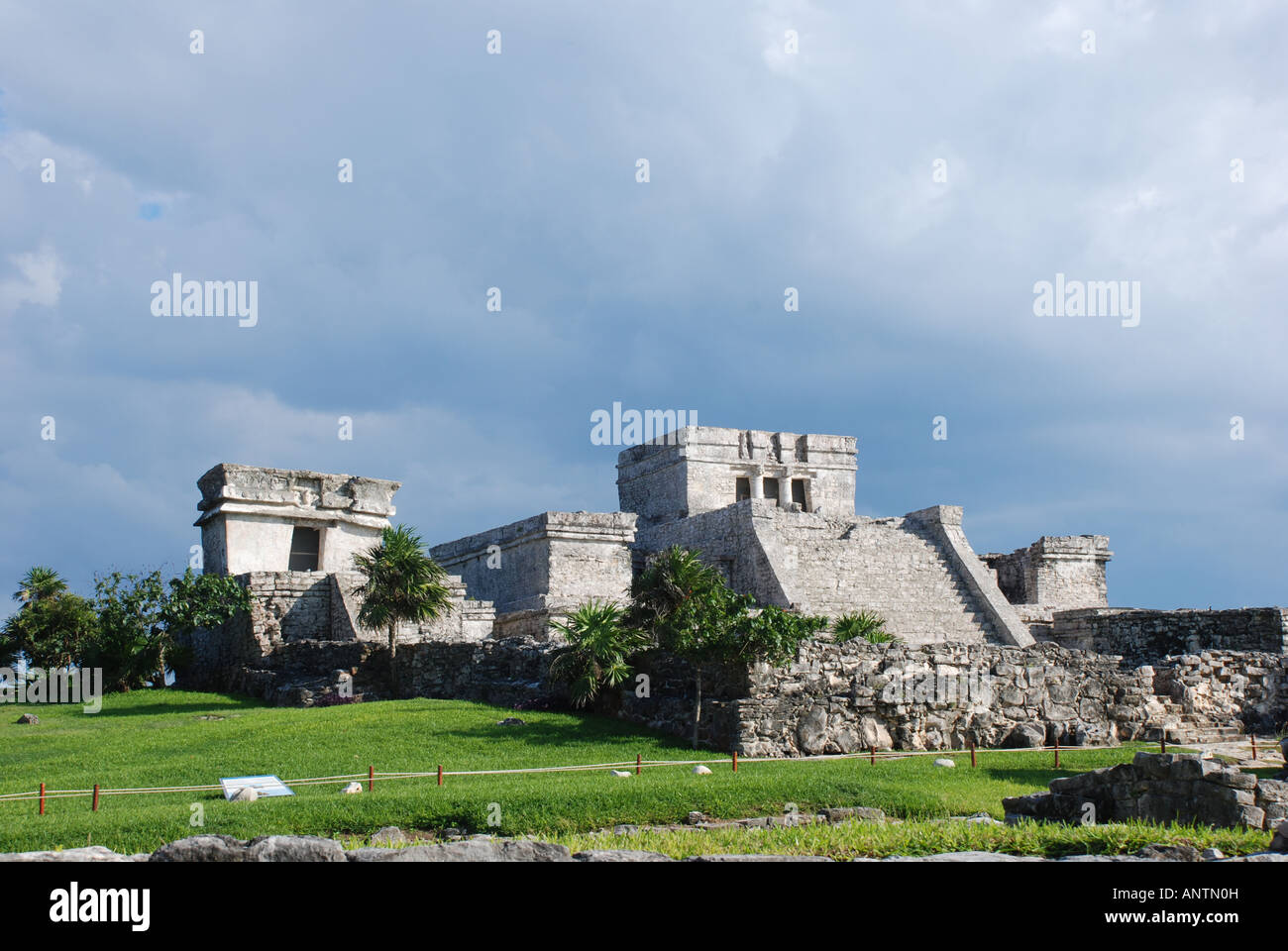 Maya Pyramid in Tulum, Mexico Stock Photo - Alamy