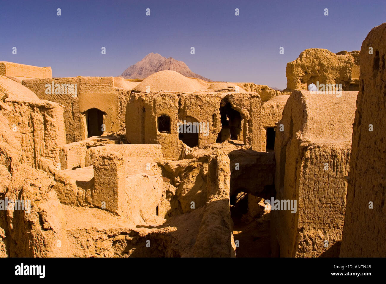 The ghost town of Koporak Yazd Iran Stock Photo - Alamy