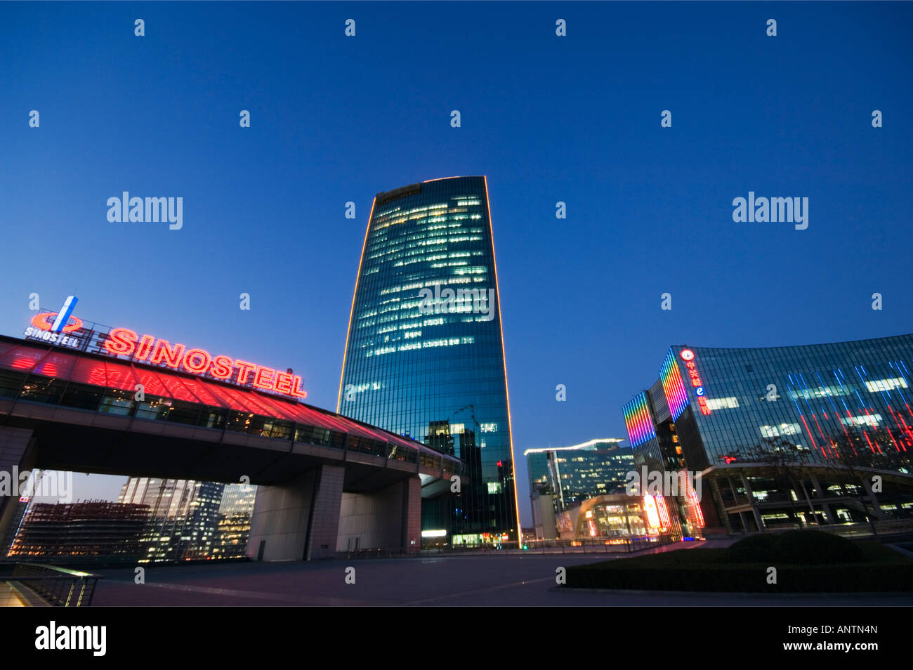 The Sinosteel building in Zhongguancun Chinas biggest computer and ...