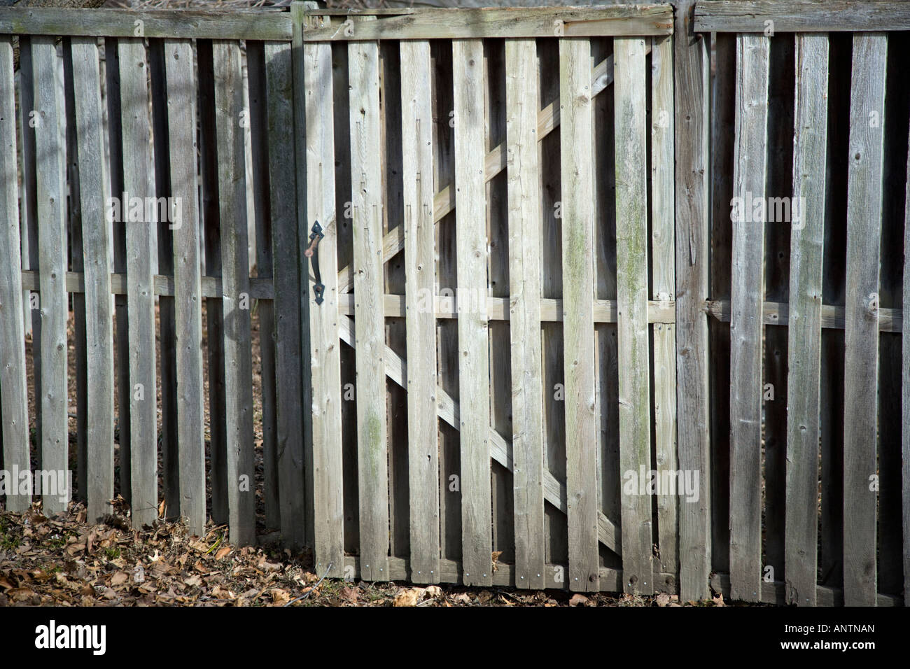 Wooden fence and open gate Stock Photo - Alamy