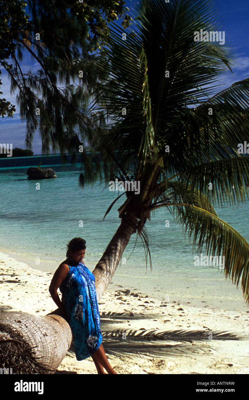 Relaxing on the beach in beautiful Palau Stock Photo - Alamy