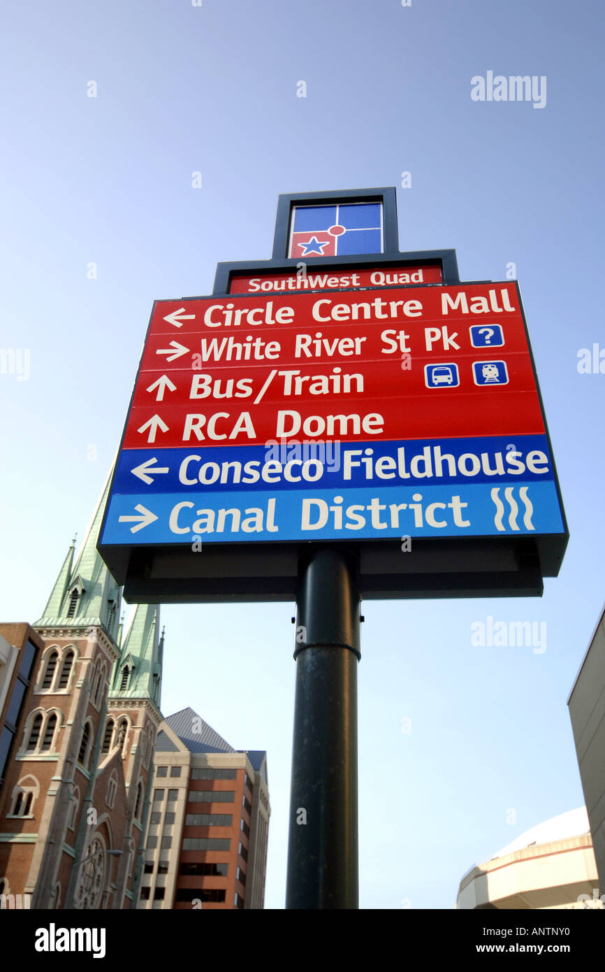 Indianapolis downtown street sign hi-res stock photography and images ...