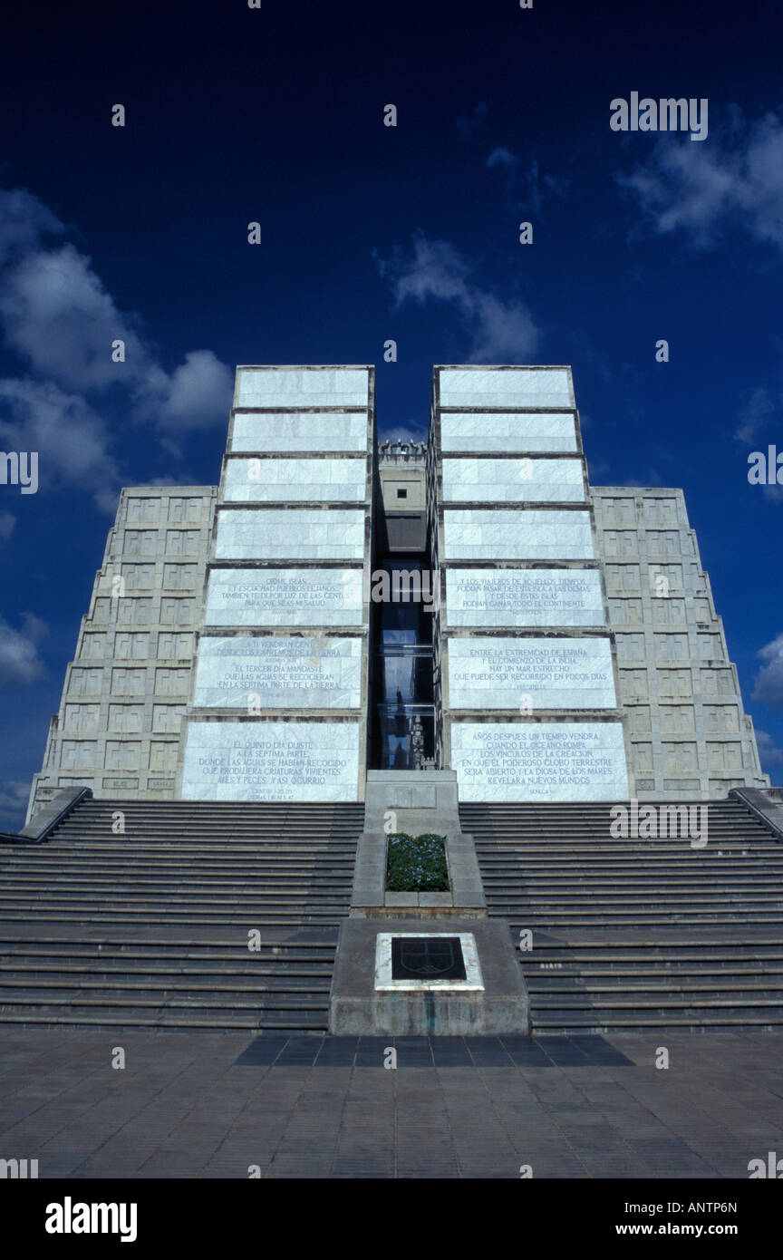 Faro a Colon or Columbus lighthouse, Santo Domingo, Dominican Republic ...