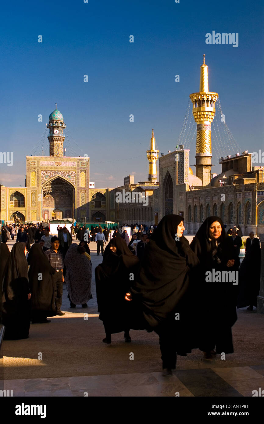 Pilgirms visitng Imam Reza Mausoleum Mashhad Iran Stock Photo - Alamy