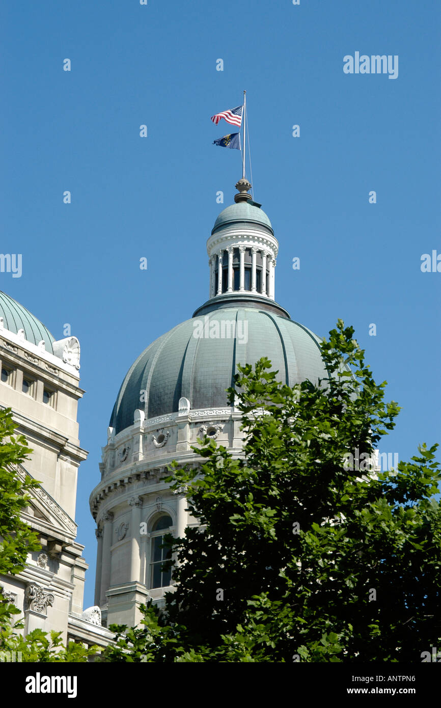 The Indiana State Capitol building Dome in Indianapolis, IN Stock Photo ...
