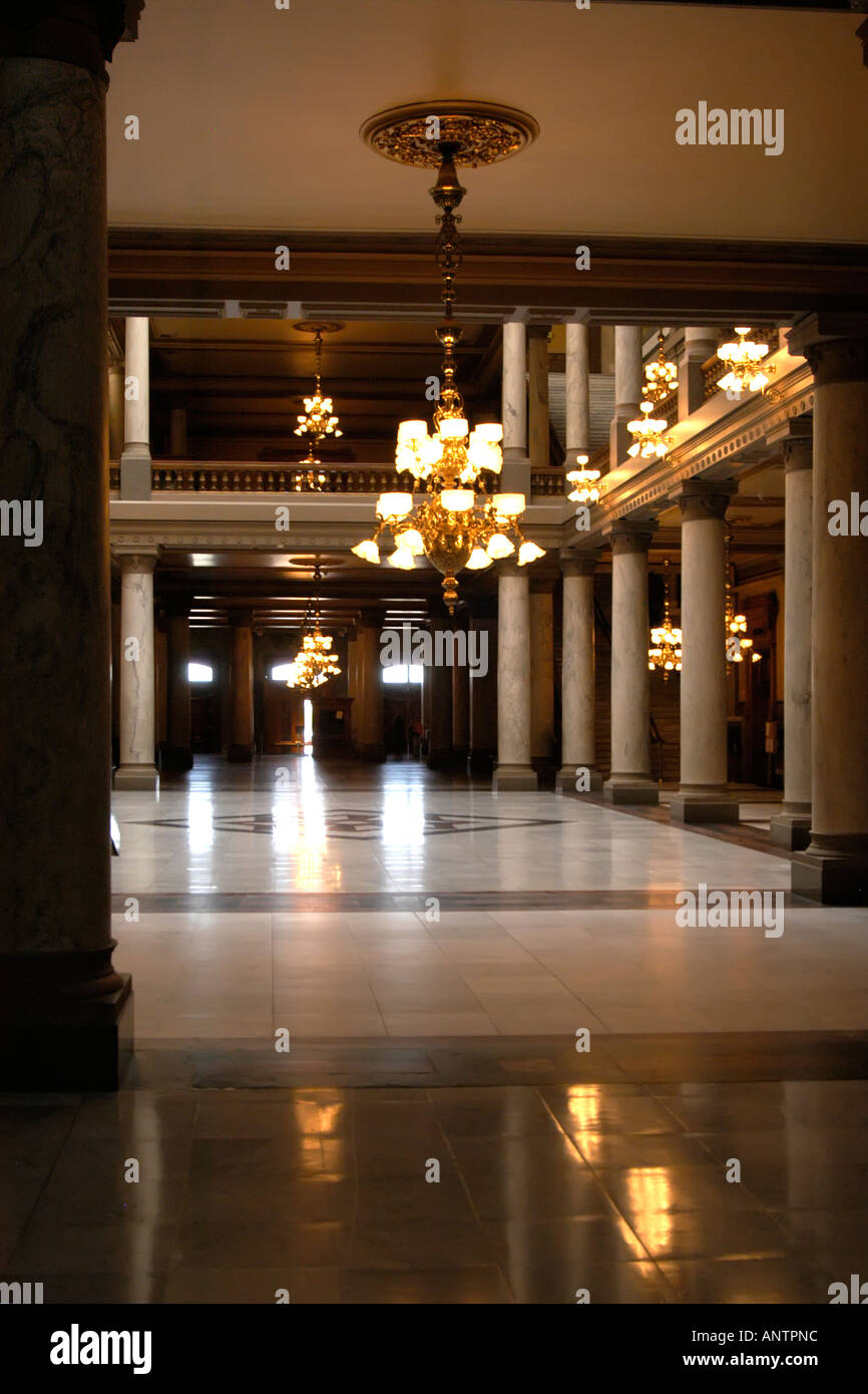 Hoosier dome indianapolis hi-res stock photography and images - Alamy
