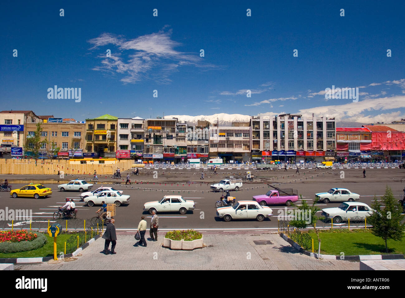 Downtown Teheran Iran Stock Photo - Alamy
