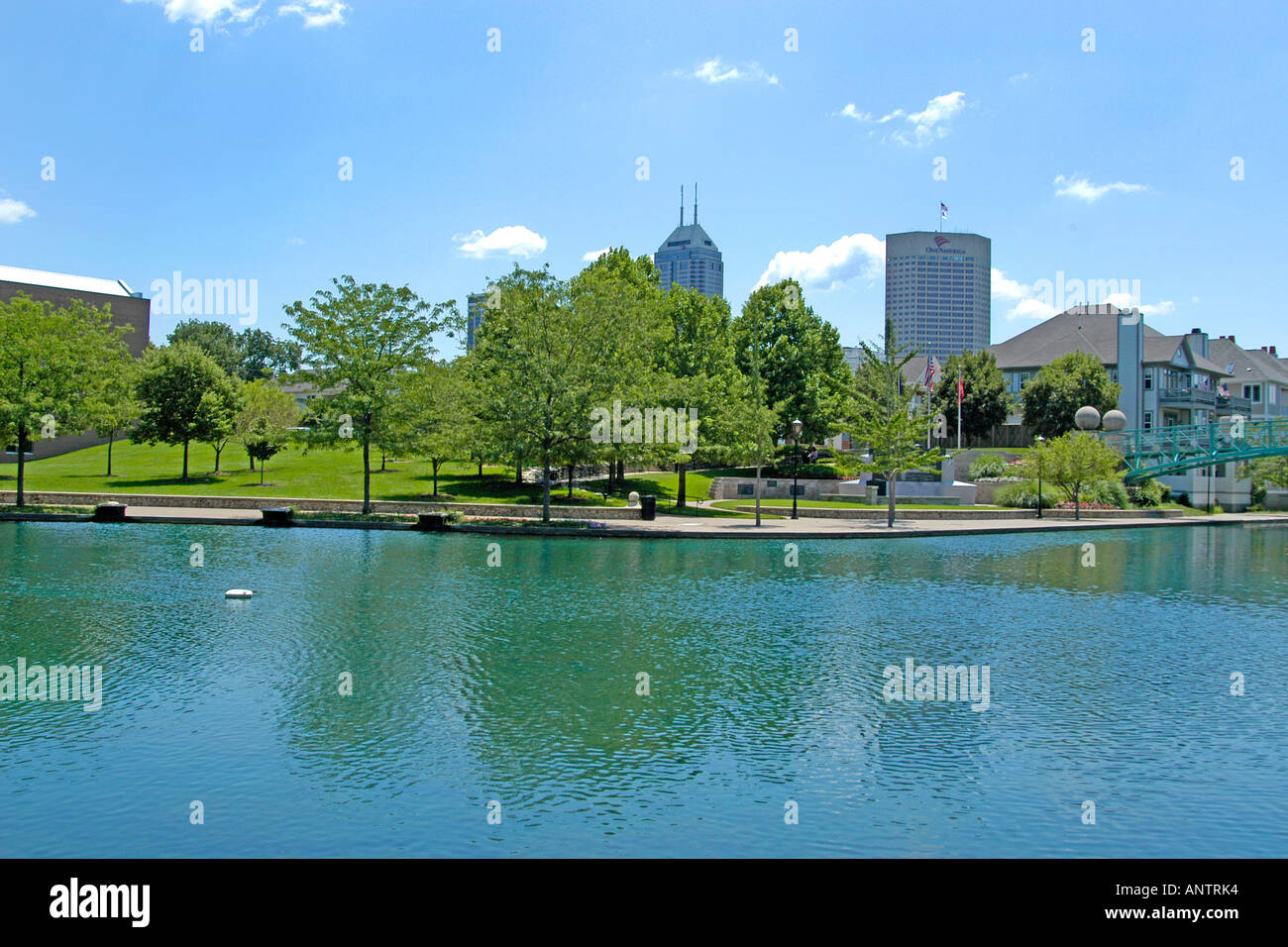 Downtown skyline white river indianapolis hi-res stock photography and ...