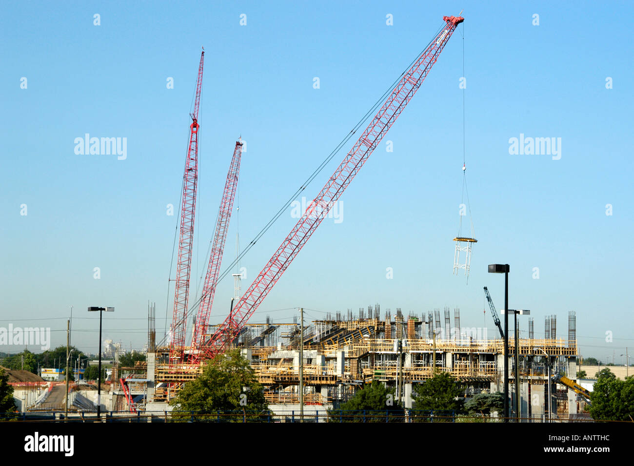 Mobile crane us hi-res stock photography and images - Alamy