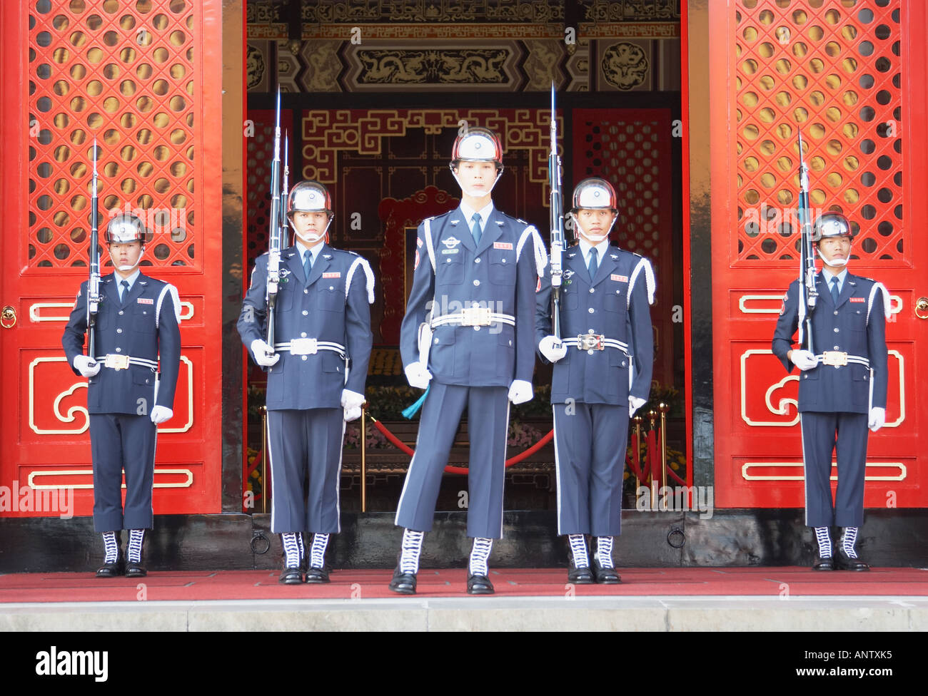 Changing Of The Guard Ceremony At Martyrs Shrine Stock Photo - Alamy