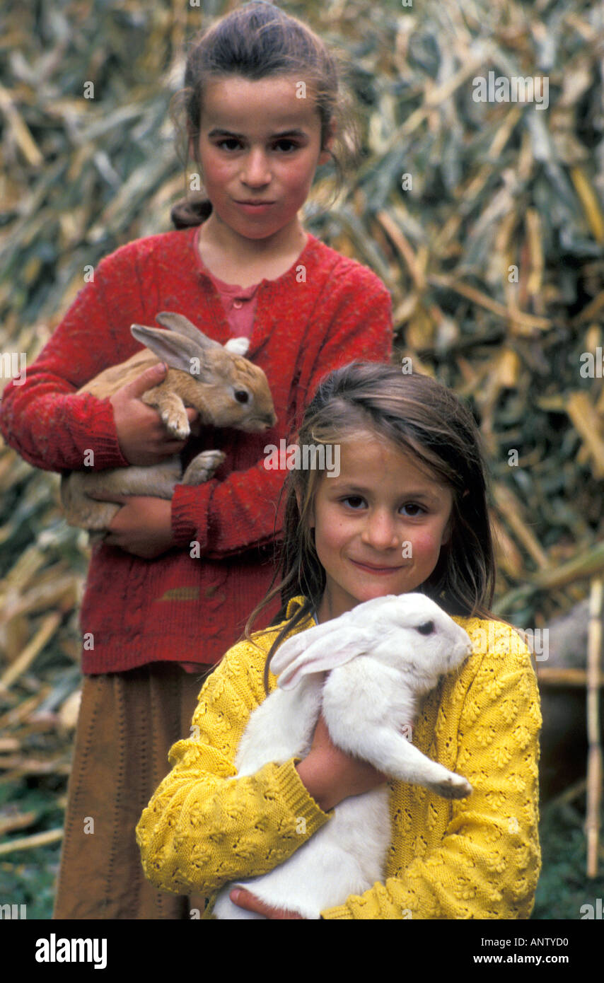 Turkish girls hi-res stock photography and images - Alamy