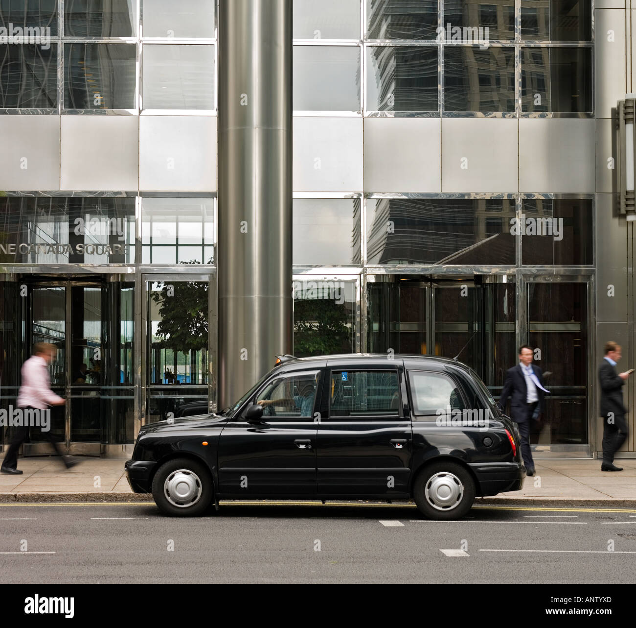 London black taxi cab Stock Photo - Alamy