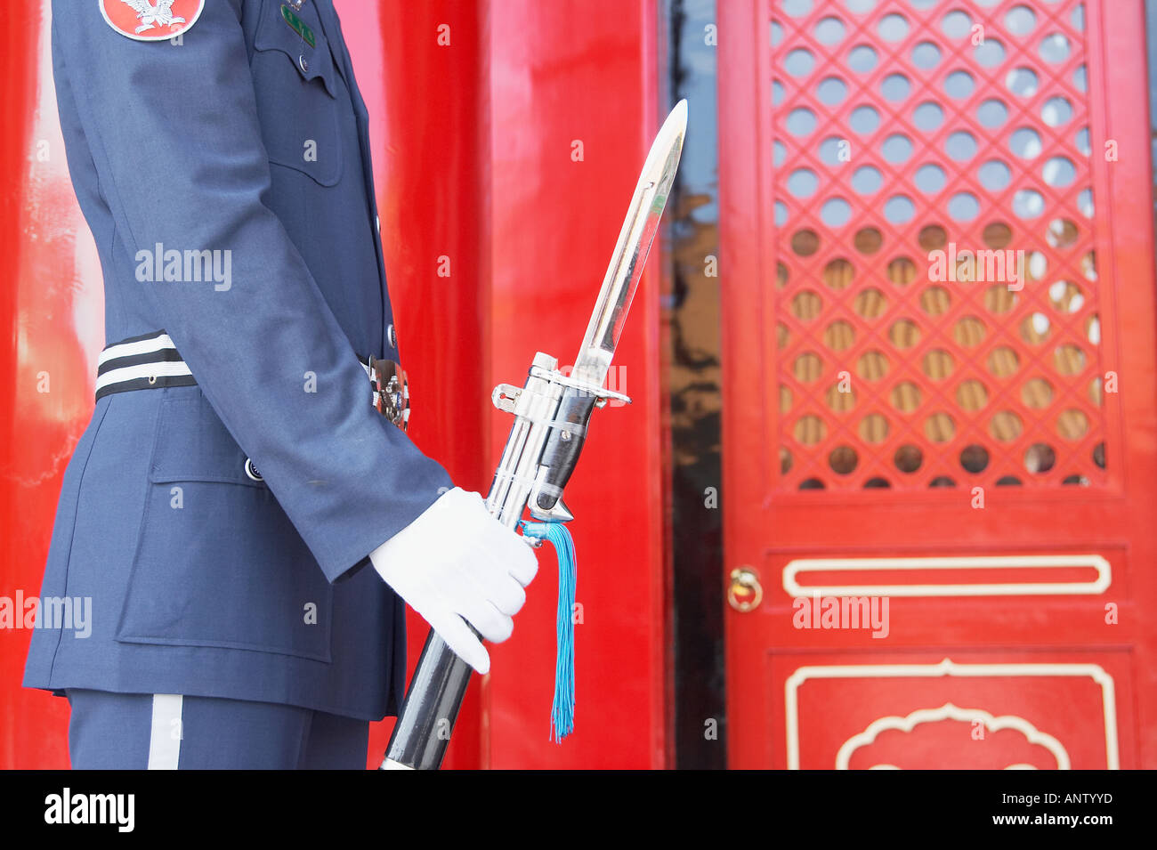 Close Up Of Soldier Holding Rifle Stock Photo - Alamy