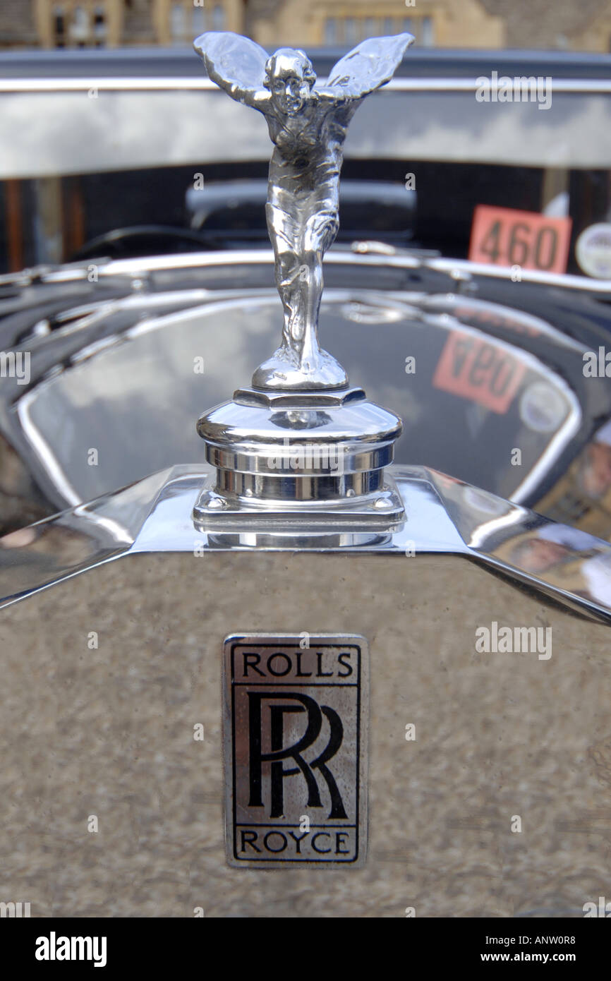 Rolls royce flying lady hi-res stock photography and images - Alamy