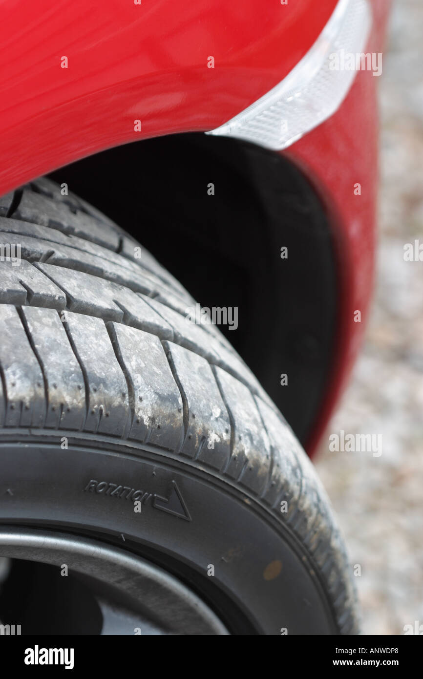 Red sports car tyre and wheel Stock Photo - Alamy