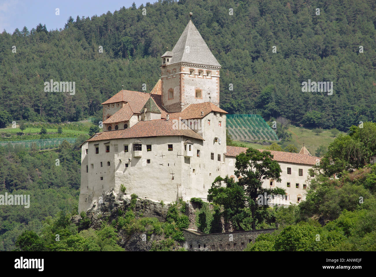Trost castle, Eisack valley, South Tyrol, Italy Stock Photo - Alamy