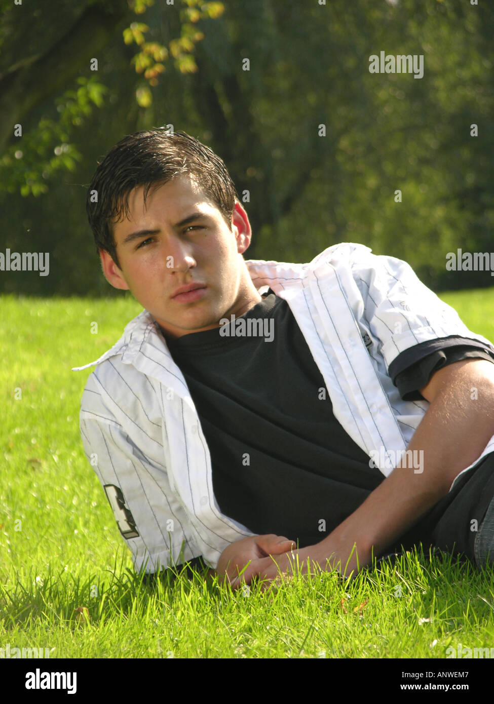 Teen young male portraits serious hi-res stock photography and images ...