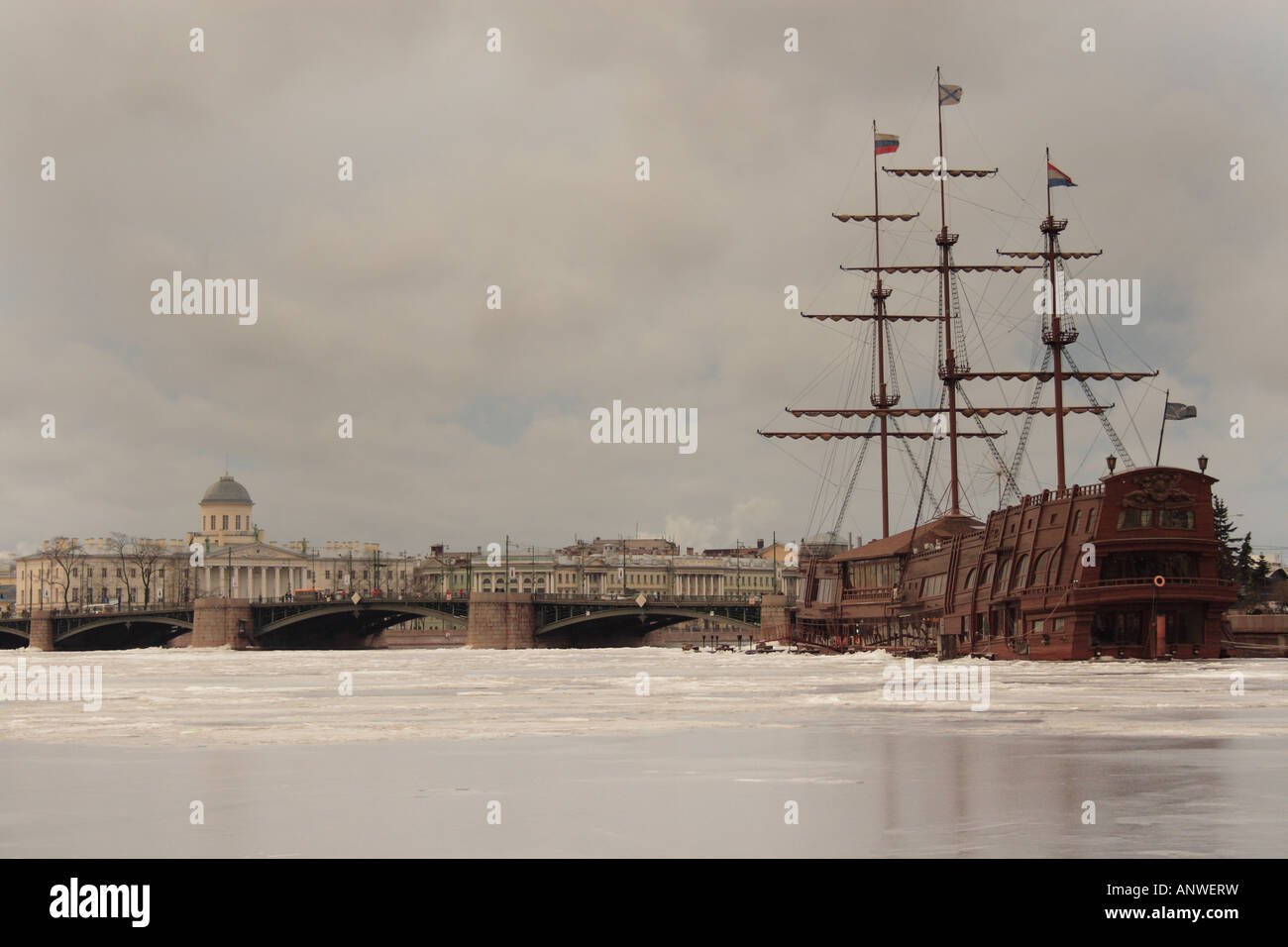 Frigate and the bridge on the river Neva in city centre Stock Photo - Alamy