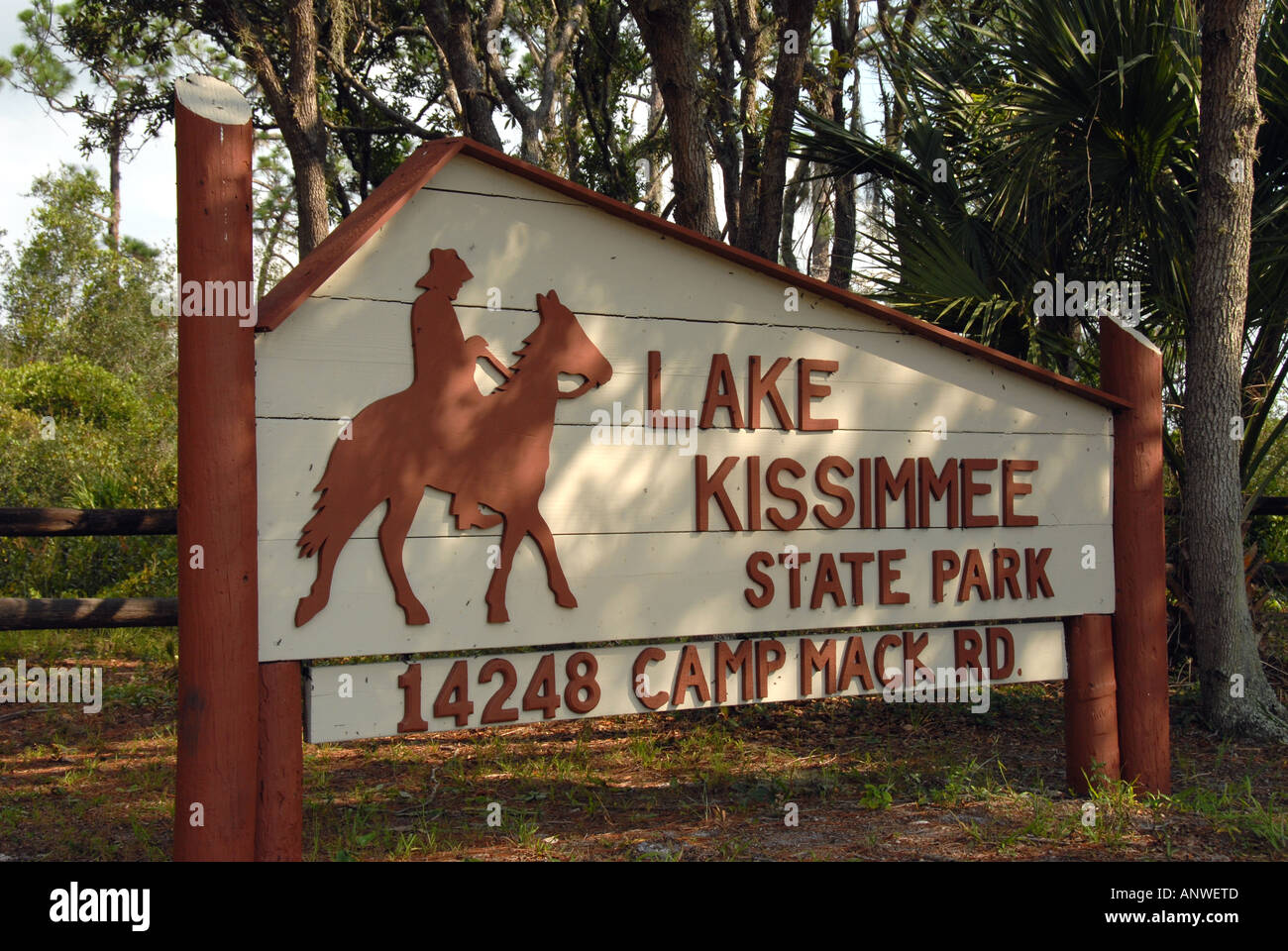 Florida Kissimmee State Park entrance sign Stock Photo - Alamy