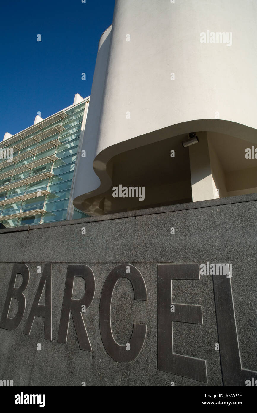 Interior macba contemporary art museum hi-res stock photography and ...