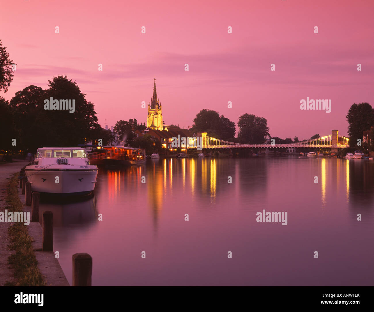marlow on the river thames, england Stock Photo - Alamy